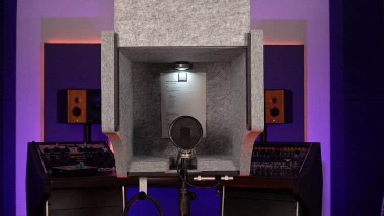 t.akustik Vocal Head Booth Test: Kompakte Gesangskabine ⋆ delamar.de