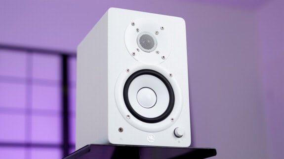 Yamaha HS4 Test: Kompakt und leistungsstark ⋆ delamar.de