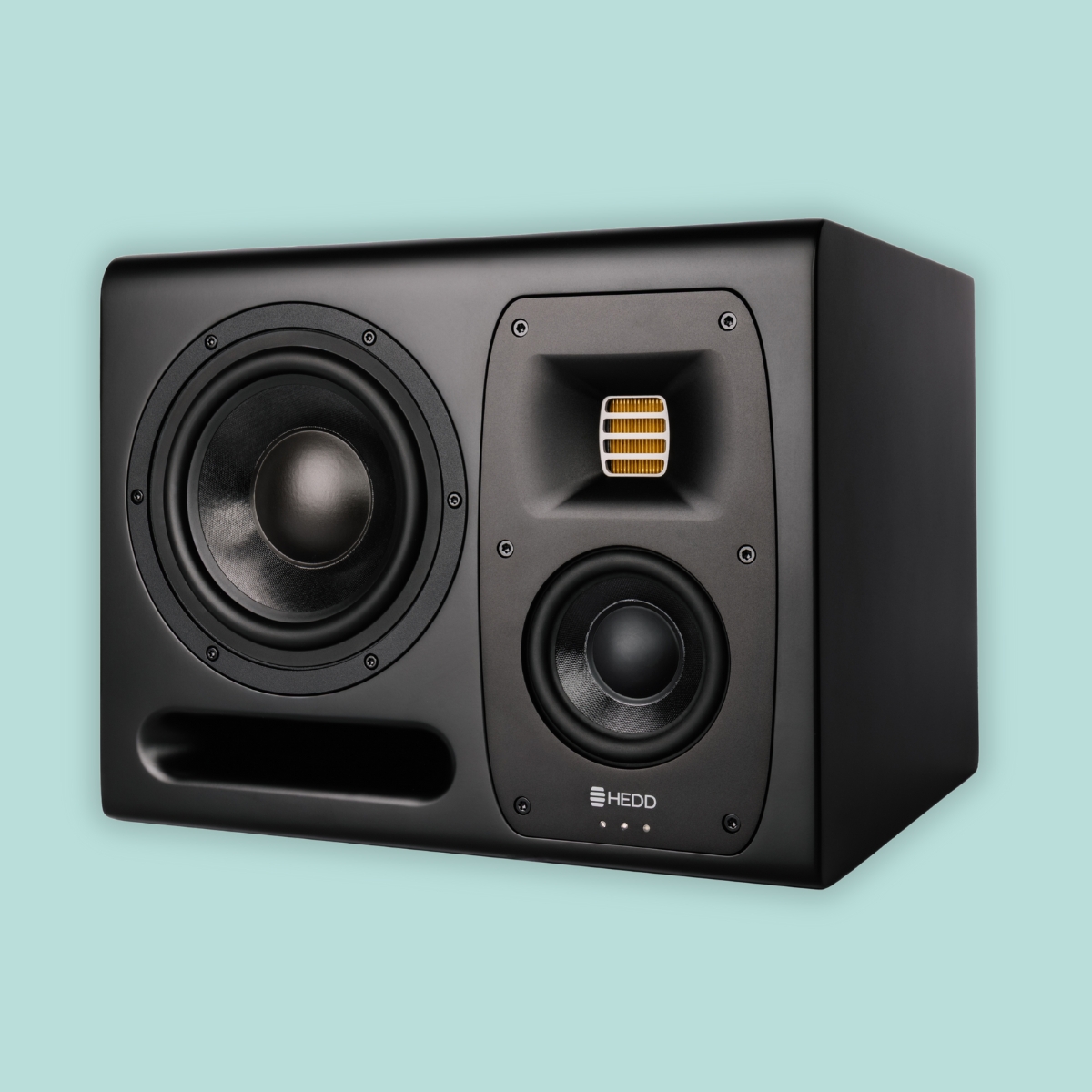 HEDD Audio TYPE 20 A-CORE: Analoger 3-Wege-Monitor ⋆ delamar.de